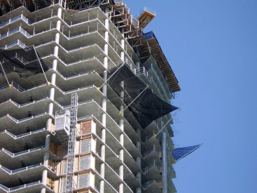 Drop Netting | Construction Nets for Bridges and Buildings | Custom Made